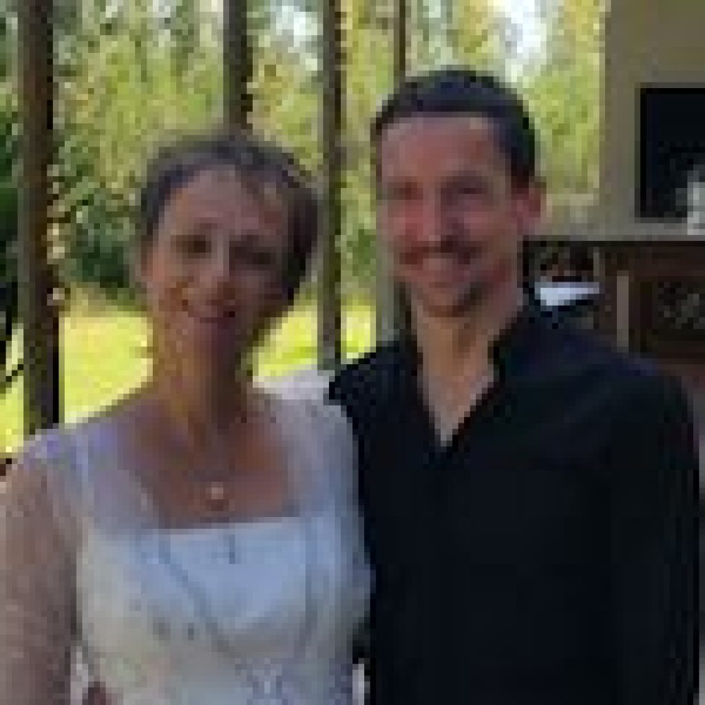 About Relationship Expert, Bruce Muzik